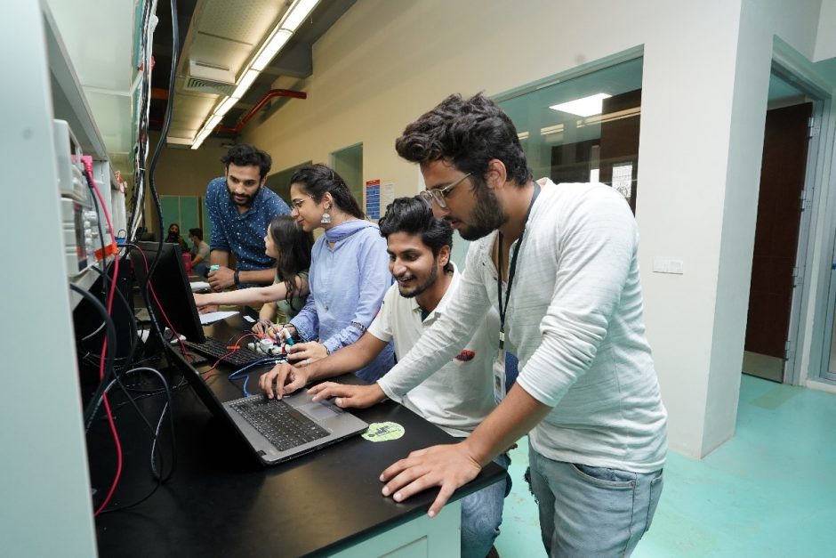 Why Study Computer Engineering at HU